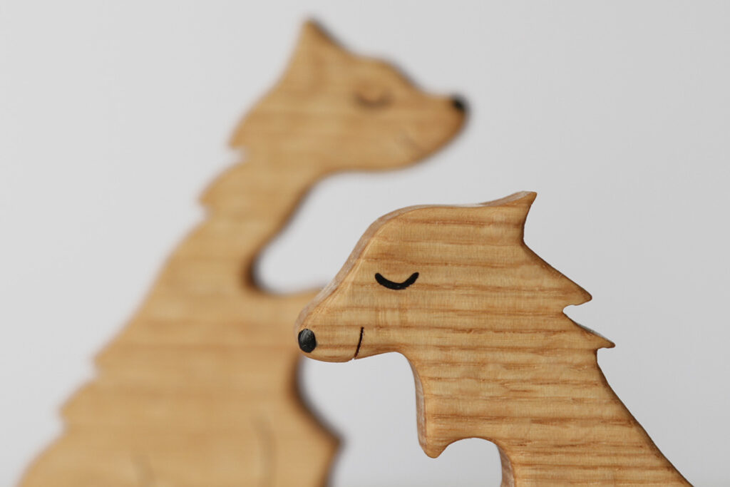 Wooden family puzzle "2 wolves with a heart" | Wood and Care